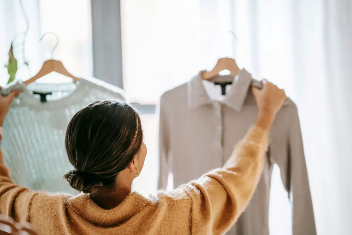 Indecisiveness: How 6 Factors Challenge Decision-Making