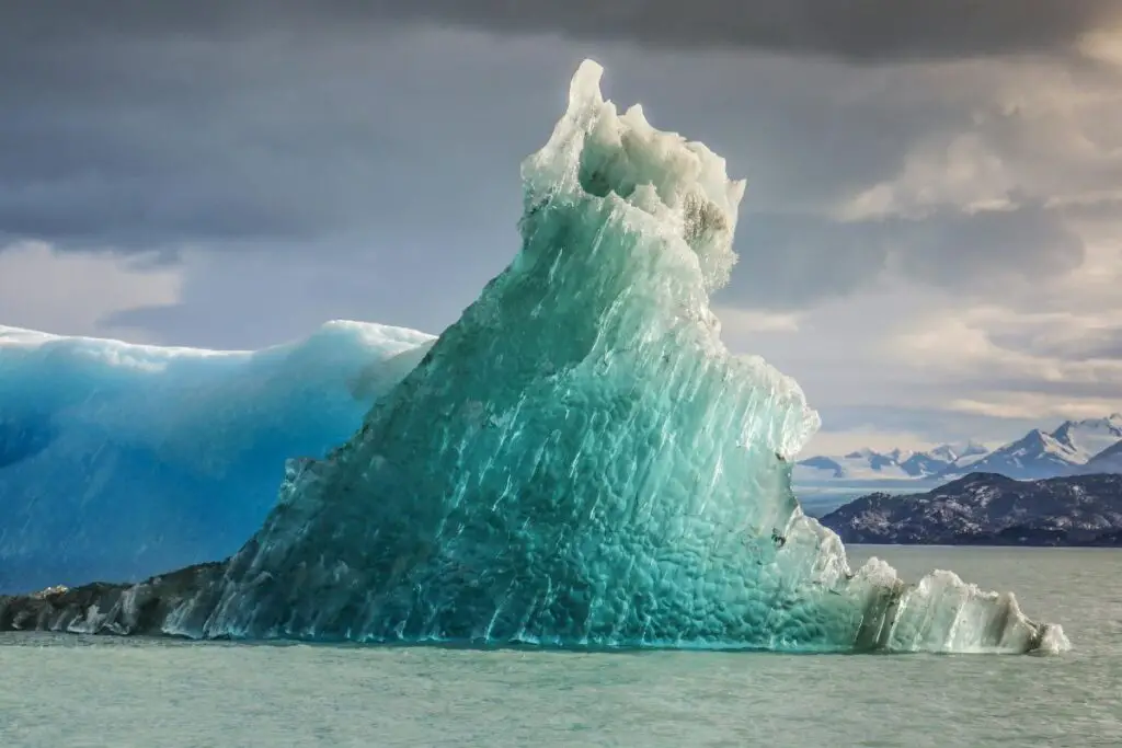 How Iceberg Theory Explains Autism Symptoms in Adults